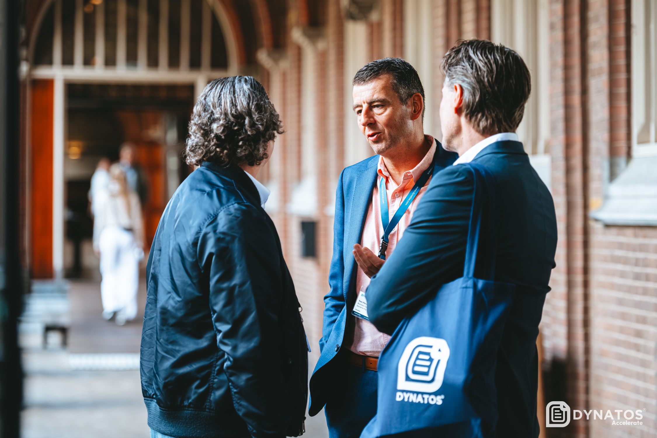 Mid-Market Procurement: From Challenge to Opportunity - Dynatos